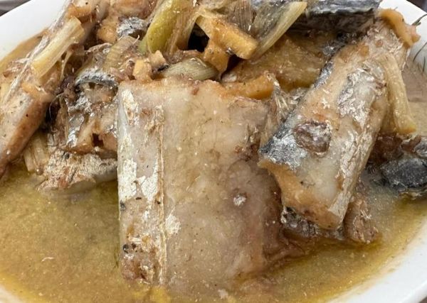 家常炖刀鱼怎么做_刀鱼去腥技巧-第2张图片-山城妙识