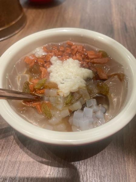 冰粉红糖水比例_怎么熬才浓稠-第3张图片-山城妙识