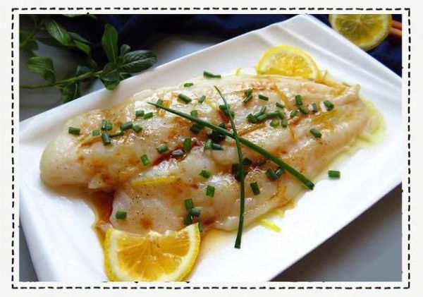 清蒸龙利鱼怎么做好吃_清蒸龙利鱼蒸多久才嫩-第1张图片-山城妙识