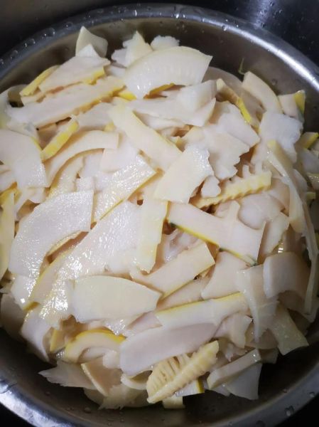 新鲜竹笋怎么处理_竹笋怎么做好吃-第1张图片-山城妙识 新鲜竹笋怎么处理_竹笋怎么做好吃-第1张图片-山城妙识