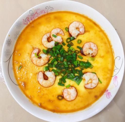 虾仁蒸蛋怎么做_虾仁蒸蛋滑嫩不腥的秘诀-第3张图片-山城妙识