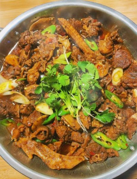 红烧鸭子可以加哪些菜_怎么搭配更香-第3张图片-山城妙识