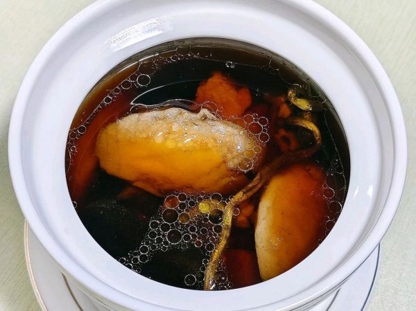 清肺热喝什么汤_肝火旺煲什么汤-第2张图片-山城妙识 清肺热喝什么汤_肝火旺煲什么汤-第2张图片-山城妙识