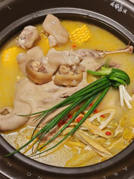 老鸭煲图片高清_老鸭煲怎么做好吃-第1张图片-山城妙识