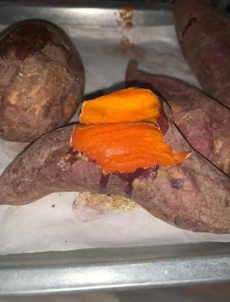 家用电烤箱烤红薯要多长时间_家用电烤箱烤红薯温度多少合适-第1张图片-山城妙识 家用电烤箱烤红薯要多长时间_家用电烤箱烤红薯温度多少合适-第1张图片-山城妙识