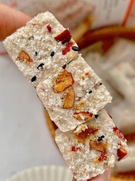 芡实糕吃了会胖吗_芡实糕热量高不高-第1张图片-山城妙识