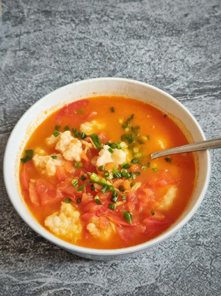 番茄虾滑汤怎么做_番茄虾滑汤热量高吗-第1张图片-山城妙识