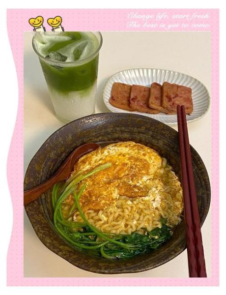 煮泡面先放鸡蛋还是面_鸡蛋什么时候下锅最好-第3张图片-山城妙识