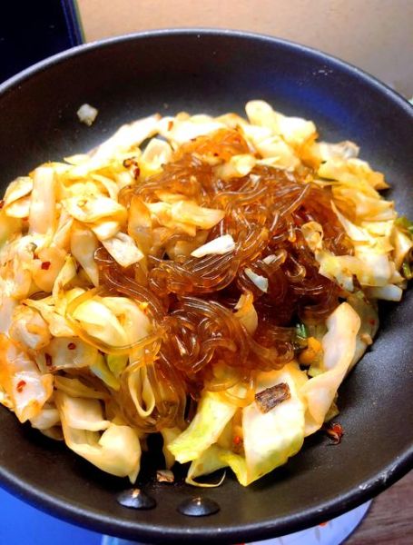 单炒粉条怎么炒不粘锅_家常单炒粉条的做法大全-第3张图片-山城妙识