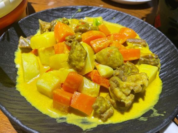 咖喱鸡的家常做法_咖喱鸡怎么做好吃又简单-第1张图片-山城妙识 咖喱鸡的家常做法_咖喱鸡怎么做好吃又简单-第1张图片-山城妙识