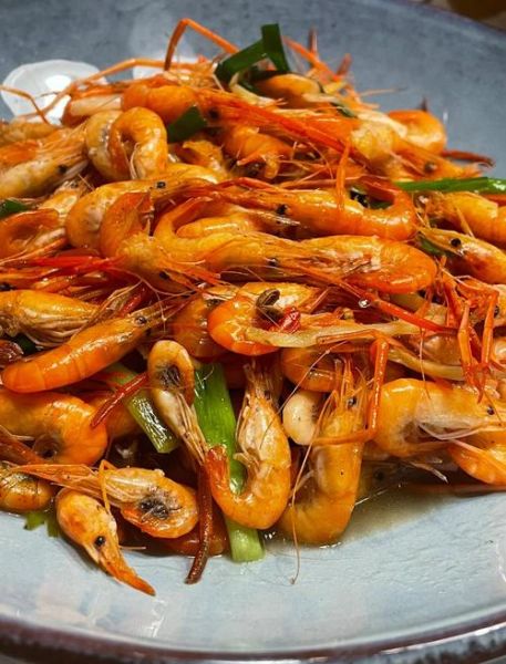 红烧河虾怎么做_红烧河虾的家常做法-第1张图片-山城妙识