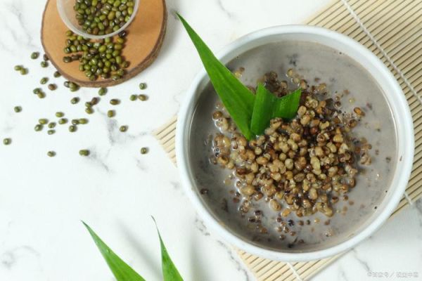 大米绿豆粥的做法窍门_怎样煮出绵密不糊锅-第3张图片-山城妙识