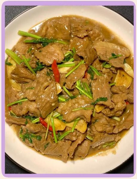 孜然炒猪肉怎么做_孜然炒猪肉的家常做法-第2张图片-山城妙识