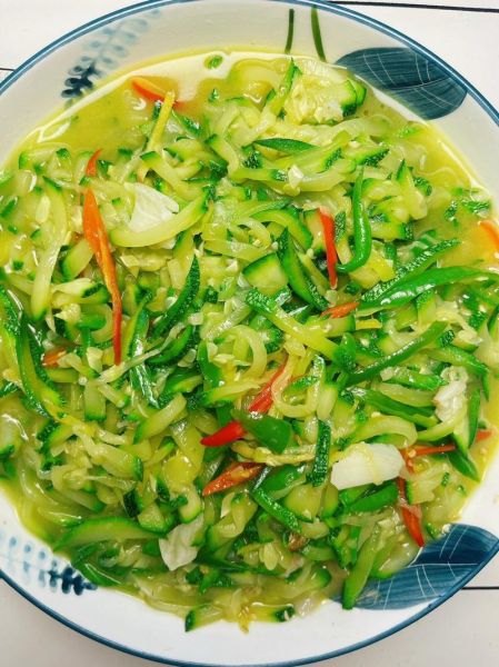 清炒南瓜丝怎么做_清炒南瓜丝的家常做法-第3张图片-山城妙识