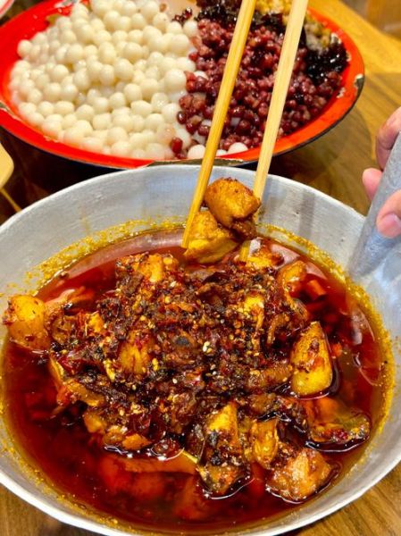 家常辣子鸡怎样炒才好吃_辣子鸡先焯水还是直接炒-第3张图片-山城妙识 家常辣子鸡怎样炒才好吃_辣子鸡先焯水还是直接炒-第3张图片-山城妙识