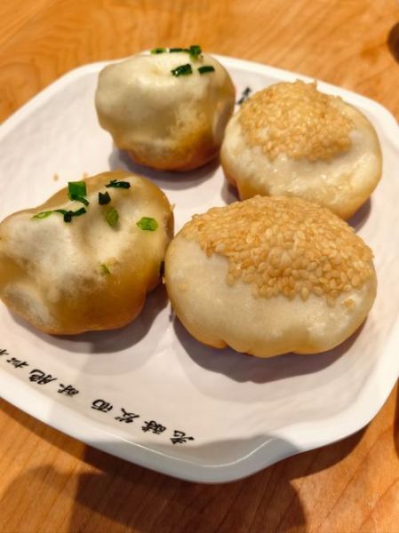 上海生煎包哪家最正宗_生煎包底部为什么金黄酥脆-第2张图片-山城妙识