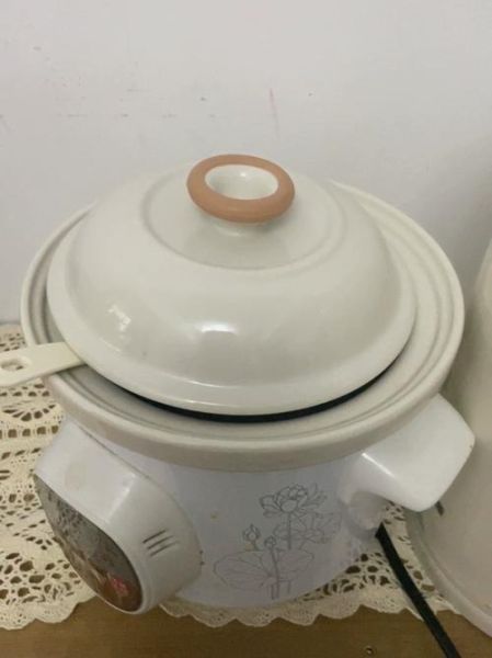 电炖锅白瓷内胆有毒吗_白瓷内胆重金属超标真相-第1张图片-山城妙识 电炖锅白瓷内胆有毒吗_白瓷内胆重金属超标真相-第1张图片-山城妙识