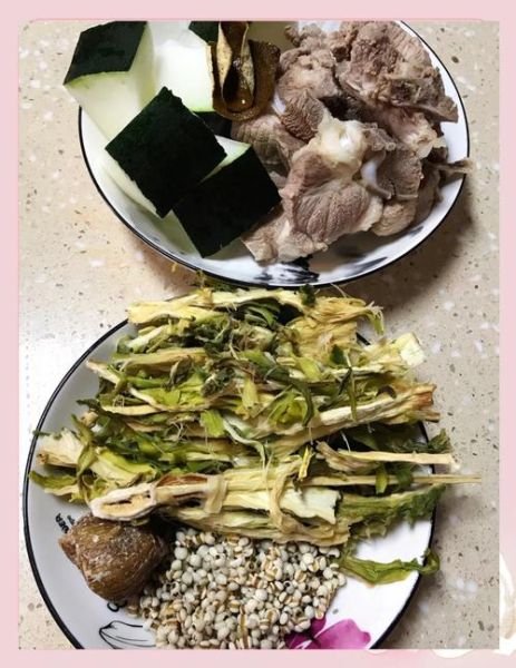 剑花猪骨汤的功效_剑花猪骨汤的做法-第1张图片-山城妙识 剑花猪骨汤的功效_剑花猪骨汤的做法-第1张图片-山城妙识