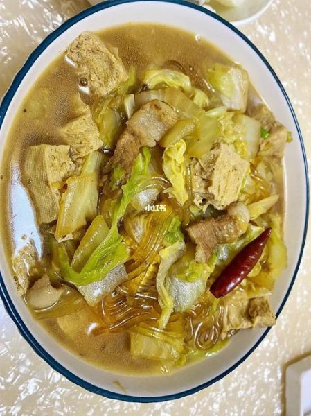 白菜炖冻豆腐怎么做_冻豆腐炖白菜的家常做法-第2张图片-山城妙识 白菜炖冻豆腐怎么做_冻豆腐炖白菜的家常做法-第2张图片-山城妙识
