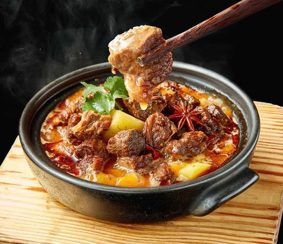 砂锅什么牌子好_砂锅十大品牌排行榜-第3张图片-山城妙识