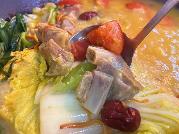 红油排骨火锅怎么做_家庭版红油排骨火锅底料配方-第3张图片-山城妙识 红油排骨火锅怎么做_家庭版红油排骨火锅底料配方-第3张图片-山城妙识