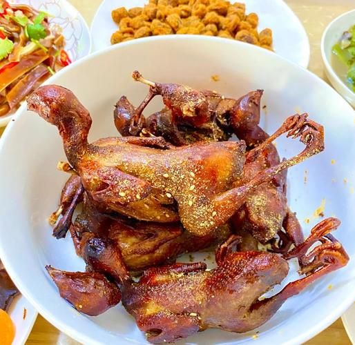酥炸鹌鹑怎么做_酥炸鹌鹑家常做法-第1张图片-山城妙识