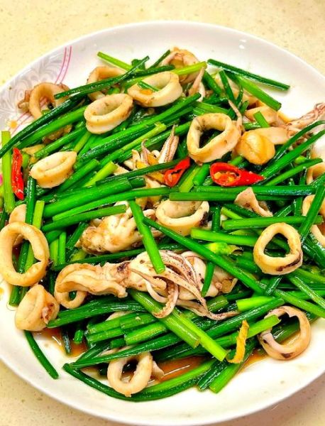 爆炒鱿鱼丝怎么炒才嫩_家常做法窍门-第2张图片-山城妙识 爆炒鱿鱼丝怎么炒才嫩_家常做法窍门-第2张图片-山城妙识