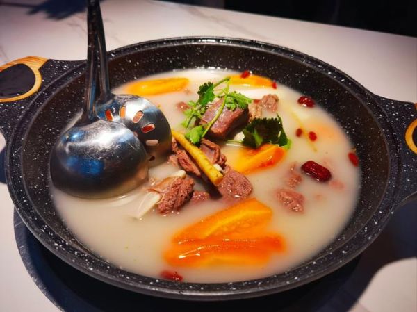 梅花鹿肉怎么做_梅花鹿肉炖多久才软烂-第1张图片-山城妙识