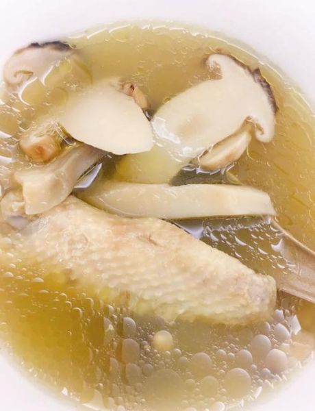 松茸汤怎么做_松茸汤的家常做法-第1张图片-山城妙识 松茸汤怎么做_松茸汤的家常做法-第1张图片-山城妙识