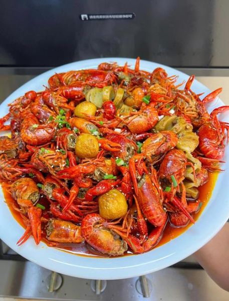 小龙虾怎么做好吃_麻辣小龙虾怎么做才入味-第2张图片-山城妙识