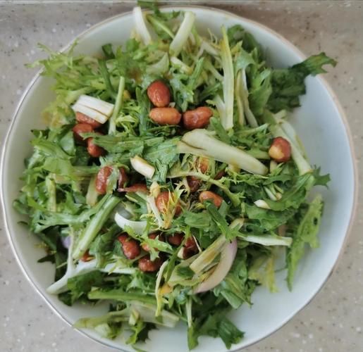 老醋花生拌苦菊怎么做_老醋花生拌苦菊的热量高吗-第1张图片-山城妙识 老醋花生拌苦菊怎么做_老醋花生拌苦菊的热量高吗-第1张图片-山城妙识