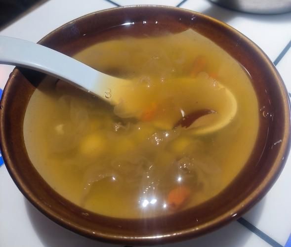 美容养颜汤有哪些_哪些汤能真正提亮肤色-第1张图片-山城妙识