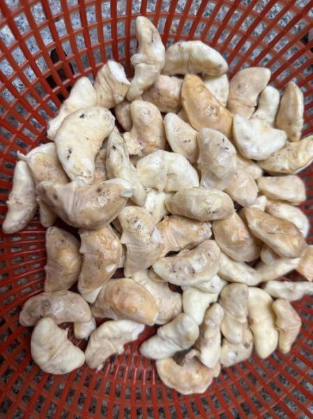 菱角的价格多少钱一斤_菱角怎么挑选才新鲜-第2张图片-山城妙识