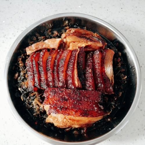 咸烧白的做法_最正宗的做法-第1张图片-山城妙识