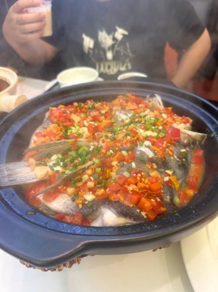 砂锅鱼头怎么做_砂锅鱼头用什么鱼-第2张图片-山城妙识