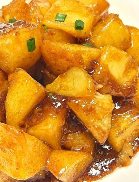 红烧土豆怎么做好吃_红烧土豆的做法窍门-第1张图片-山城妙识 红烧土豆怎么做好吃_红烧土豆的做法窍门-第1张图片-山城妙识