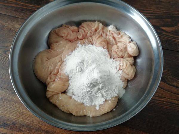 肥肠怎么洗才干净_洗肥肠的简单方法-第1张图片-山城妙识