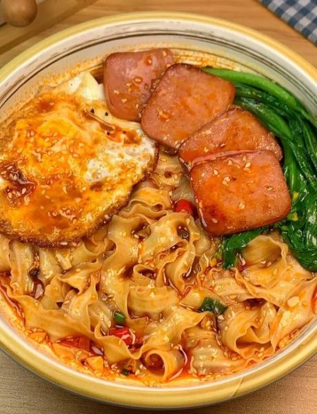 刀削面怎么做_刀削面怎么削比较好-第2张图片-山城妙识