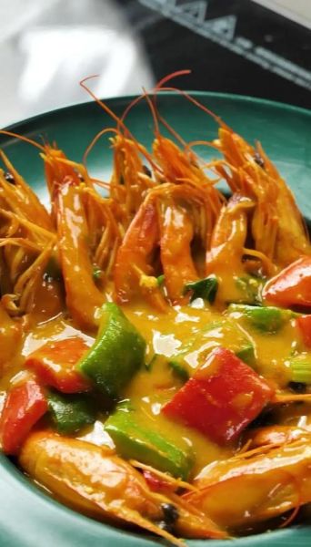 泰式料理怎么做_泰式咖喱虾做法-第1张图片-山城妙识 泰式料理怎么做_泰式咖喱虾做法-第1张图片-山城妙识