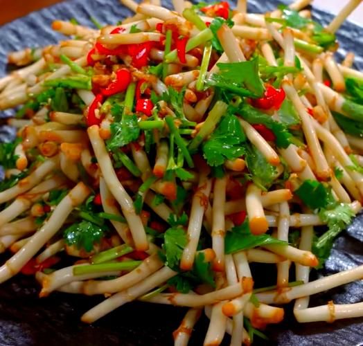 凉拌折耳根怎么做_凉拌折耳根孕妇能吃吗-第2张图片-山城妙识 凉拌折耳根怎么做_凉拌折耳根孕妇能吃吗-第2张图片-山城妙识