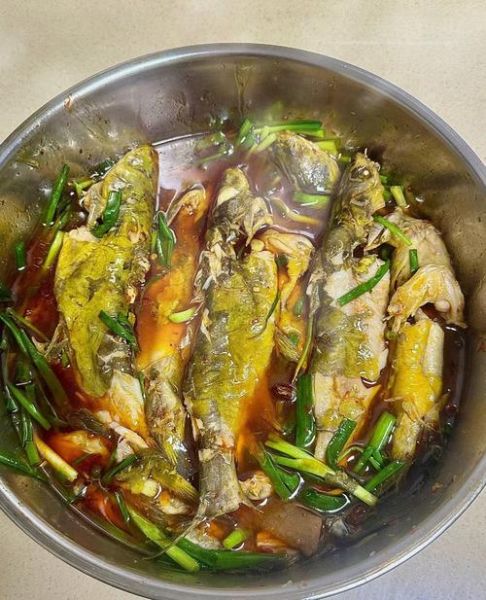 清炖鱼怎么做好吃_清炖鱼的做法视频教程-第1张图片-山城妙识 清炖鱼怎么做好吃_清炖鱼的做法视频教程-第1张图片-山城妙识