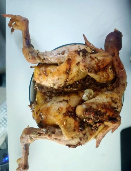 烤箱烤鸡怎么做_烤鸡温度时间设置-第1张图片-山城妙识