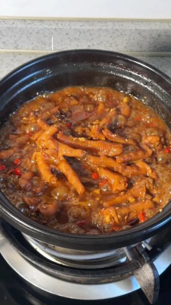 红烧鸡爪怎么做_红烧鸡爪需要焯水吗-第2张图片-山城妙识