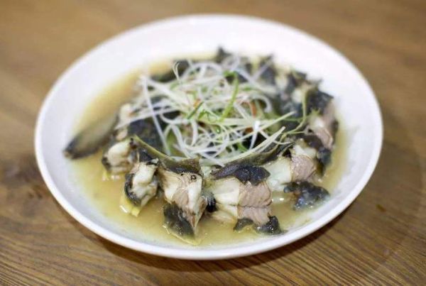 清蒸河鳗怎么做_清蒸河鳗蒸多久才嫩-第2张图片-山城妙识 清蒸河鳗怎么做_清蒸河鳗蒸多久才嫩-第2张图片-山城妙识