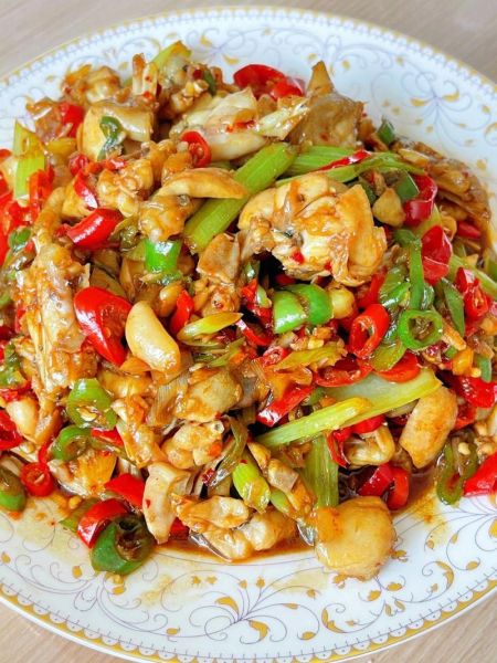 爆炒牛蛙怎么做_家常做法窍门-第1张图片-山城妙识 爆炒牛蛙怎么做_家常做法窍门-第1张图片-山城妙识