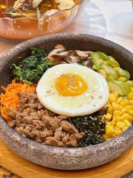 石锅拌饭是哪个国家的_石锅拌饭起源-第1张图片-山城妙识