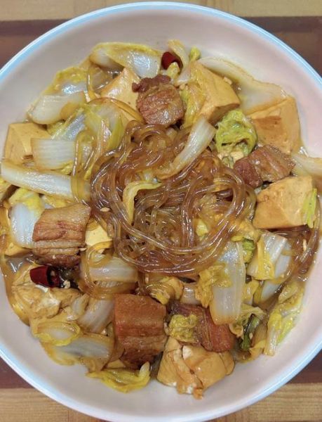 圆白菜炖粉条怎么做_圆白菜炖粉条的家常做法-第1张图片-山城妙识 圆白菜炖粉条怎么做_圆白菜炖粉条的家常做法-第1张图片-山城妙识