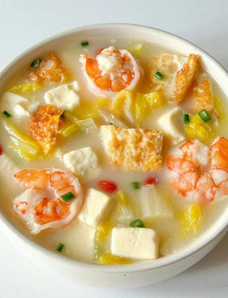 虾仁豆腐汤怎么做好吃_虾仁豆腐汤的家常做法-第1张图片-山城妙识