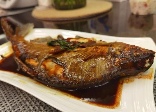 红烧扁鱼怎么做好吃_红烧扁鱼的家常做法-第3张图片-山城妙识 红烧扁鱼怎么做好吃_红烧扁鱼的家常做法-第3张图片-山城妙识