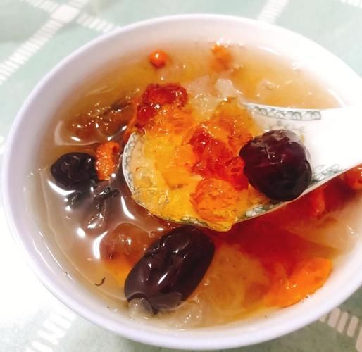 什么汤美容养颜又排毒_美容养颜排毒汤怎么做-第3张图片-山城妙识